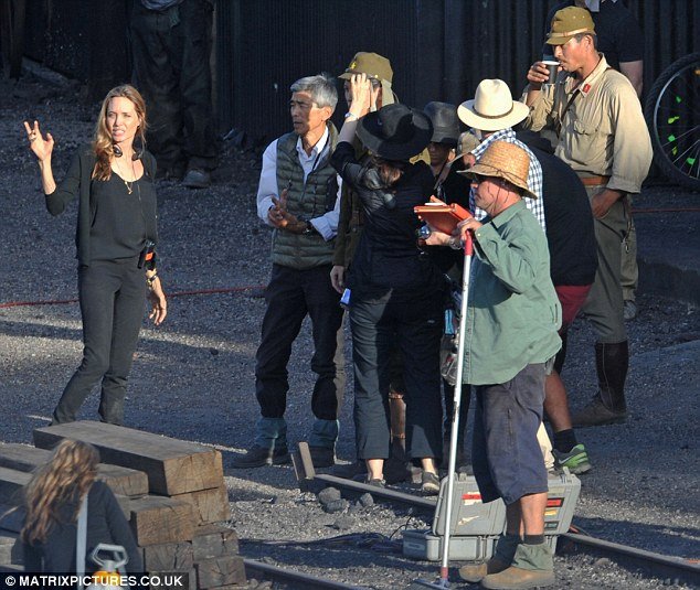 Angelina Jolie ci racconta qualcosa del suo film Unbroken - Gamesurf.it